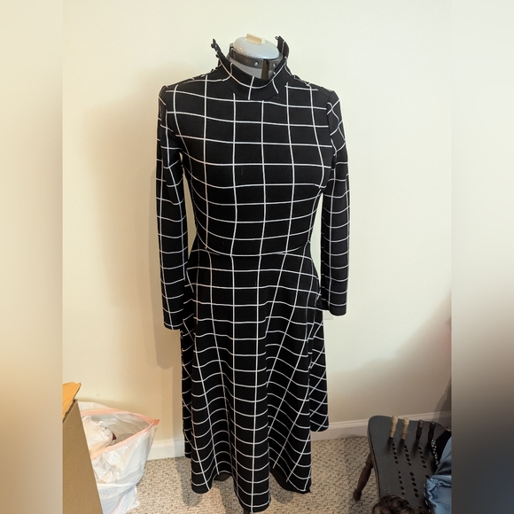 Dresses | Black And White Grid Pattern Dress | Poshmark